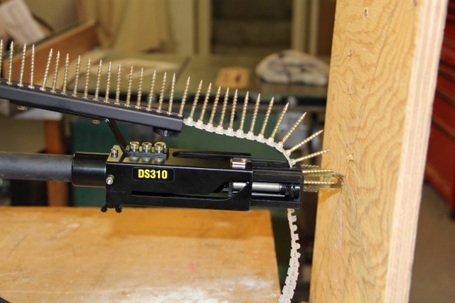 SENCO Auto-Feed Screw Driving System - Concord Carpenter