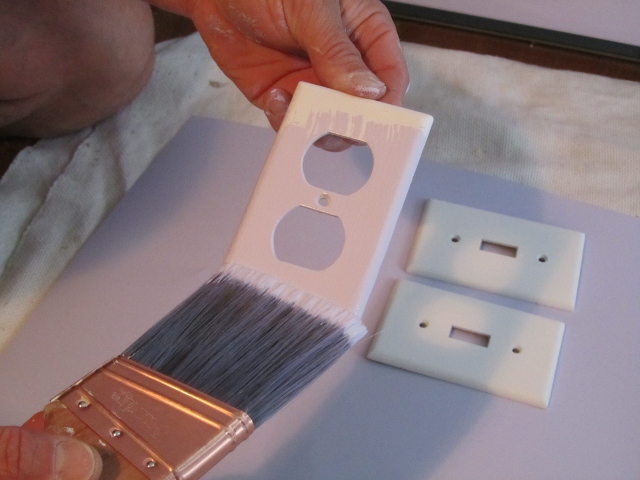 How To Paint Electrical Switch Plates - Concord Carpenter