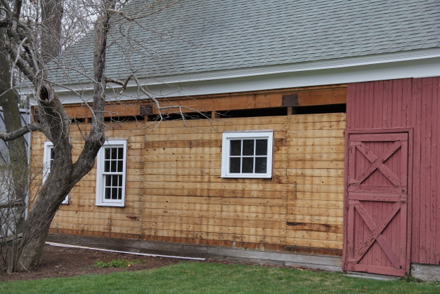 Repairing Barn Support Posts - Concord Carpenter
