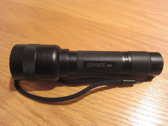 Coast TX40 LED flashlight - Concord Carpenter