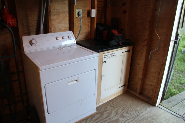 How To Build A Pool Changing Room - Concord Carpenter